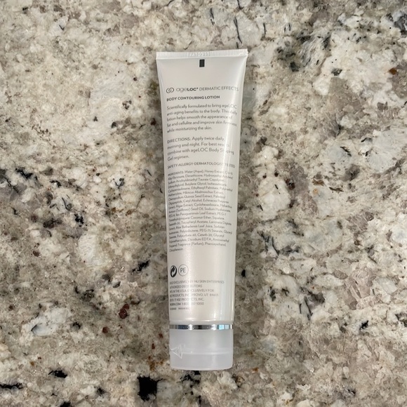 Nu skin | Skincare | Nu Skin Dermatic Effects | Poshmark